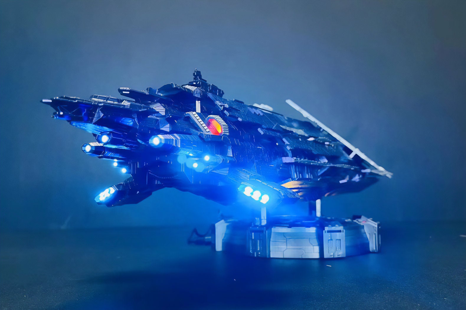 EVE Online Ship Model - Minmatar Supercarrier - Hel - Snowline ...