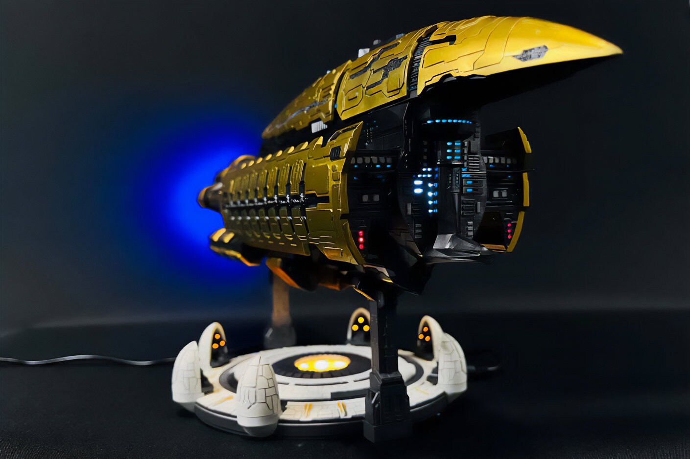 EVE Online Ship Model Amarr Battleships Abaddon Gold SKIN - Etsy