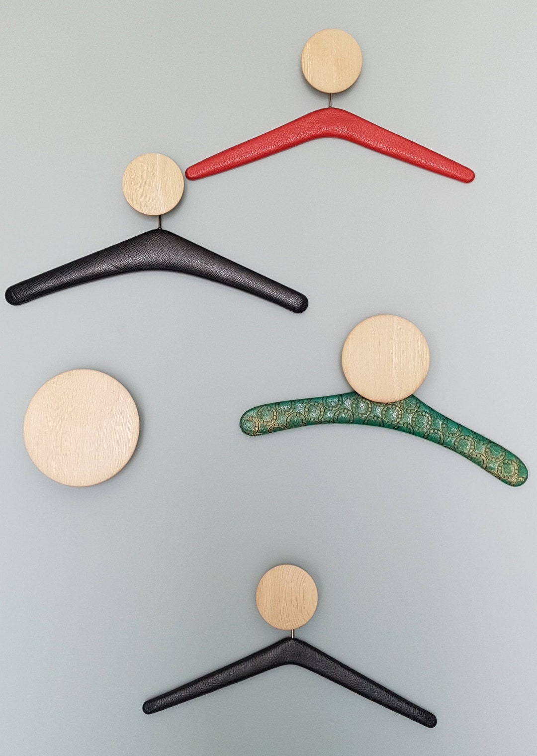 Vintage Mid Century Modern Set of 4 Coat Hangers Wardrobe Hangers ...