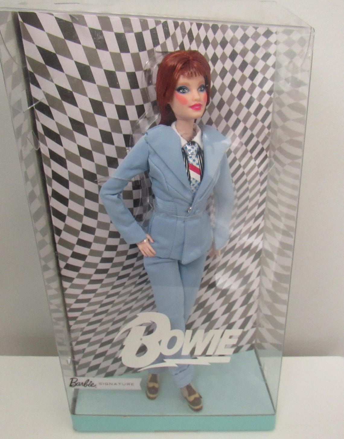 MIB NRFB Bowie Barbie Signatures Barbie #GXH59 - Etsy