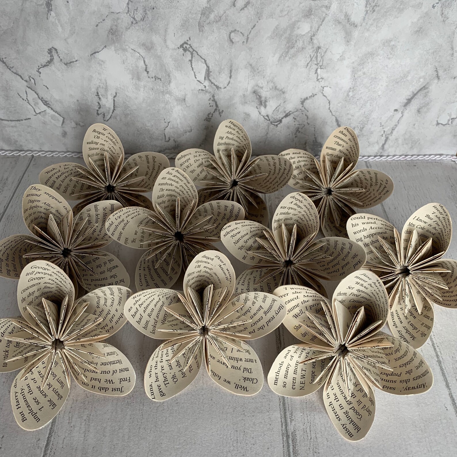 Book Page Flowers Paper Flowers Single Paper Kusudama - Etsy UK