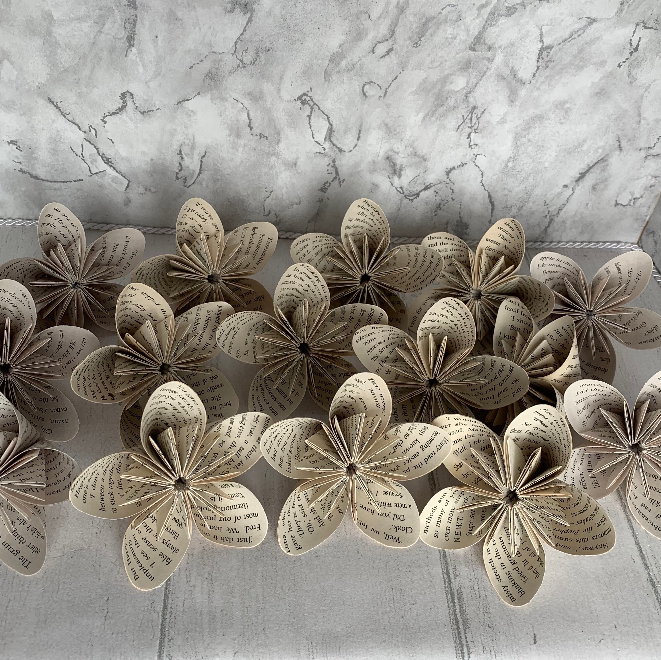 Book Page Flowers Paper Flowers Single Paper Kusudama - Etsy UK