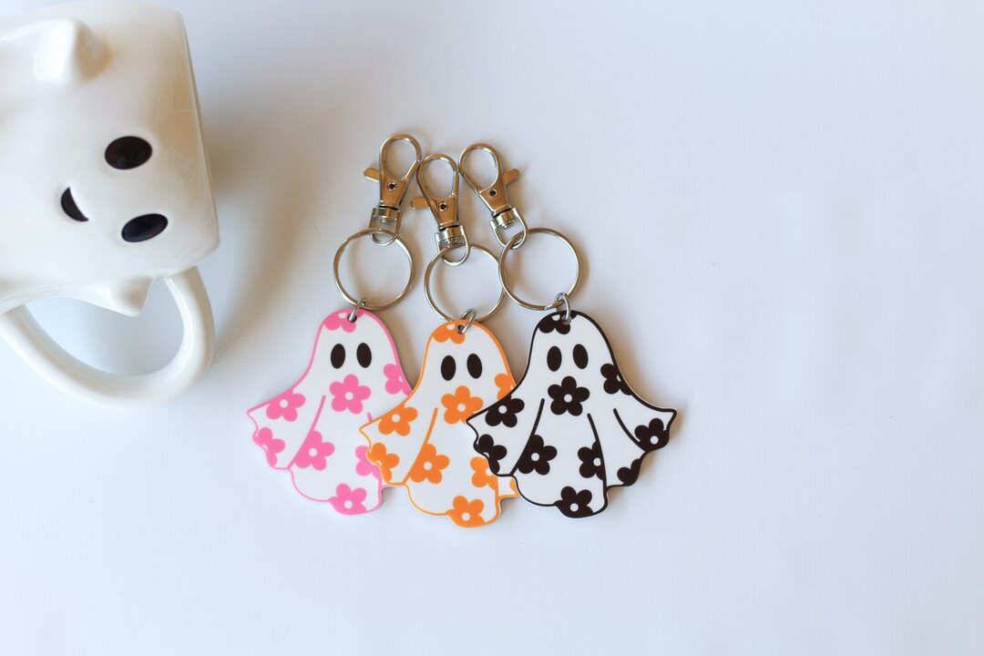 Daisy Ghost Keychains, Halloween Keychains, Halloween Gift, Boo Basket ...