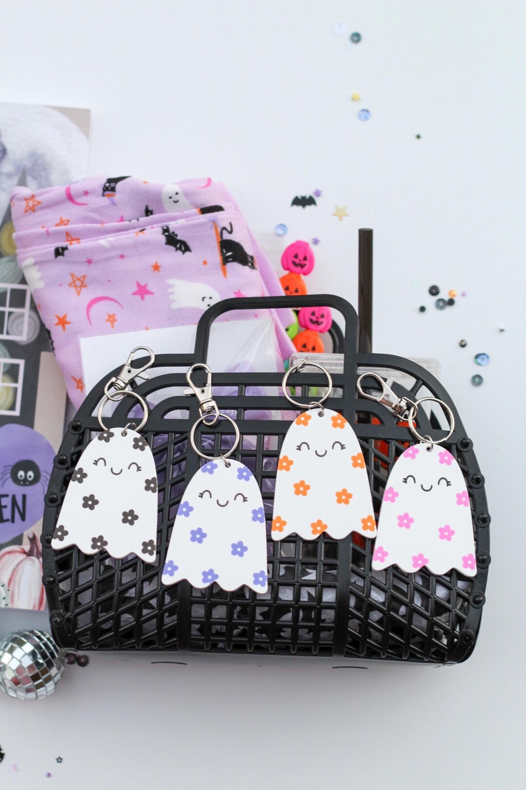 Halloween Keychains, Daisy Ghost Keychains, Boo Basket Gift, Cute Ghost ...