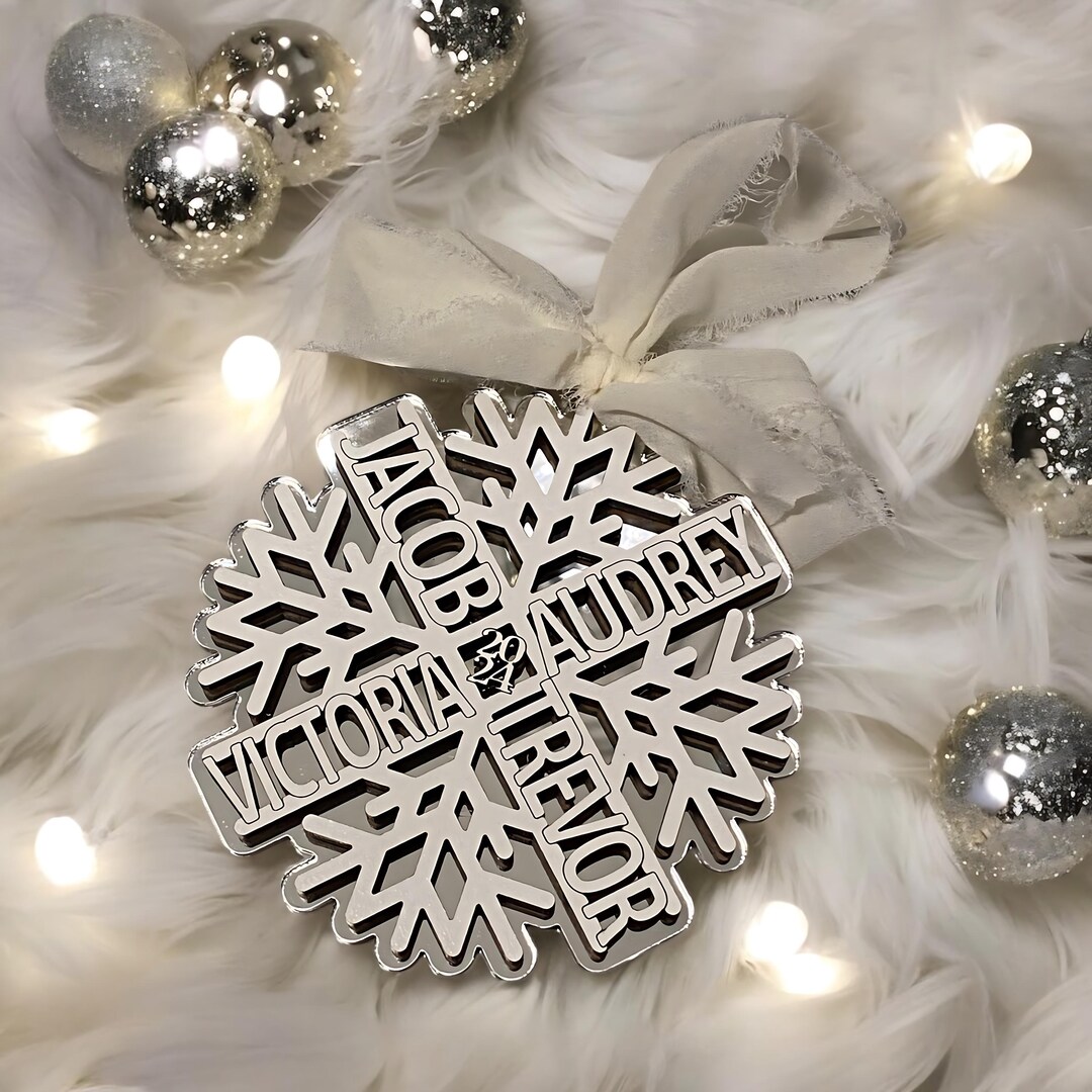 Personalized Family Names Snowflake Ornament: Silver Acrylic Christmas ...