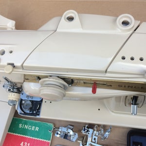 Singer 431G Slant o-matic Convertible Free Arm Freehand Embroidery ...