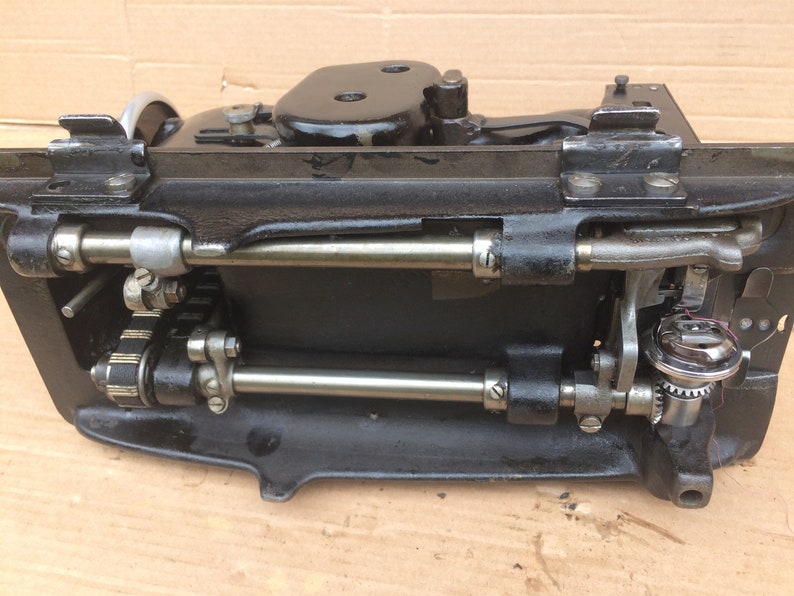 Singer 107 W 19 Industrial Sewing Machine Head for Four - Etsy