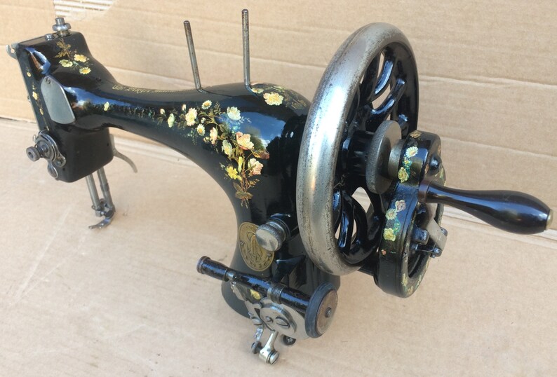 Singer 28 máquina de coser lanzadera vibratoria de 28K con - Etsy España Singer 28 máquina de coser lanzadera vibratoria de 28K con - Etsy España
