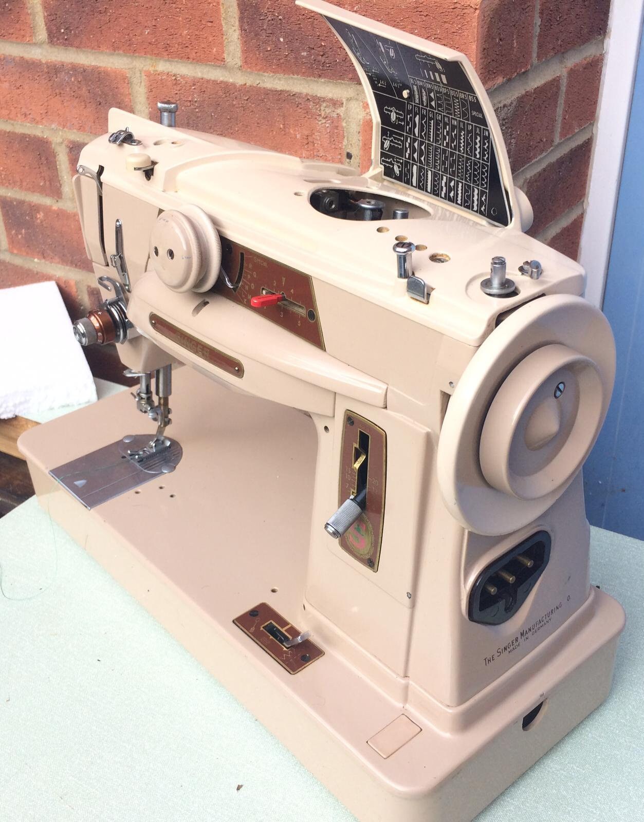 Singer 401 semi industrial multi Decorative stitch sewing | Etsy