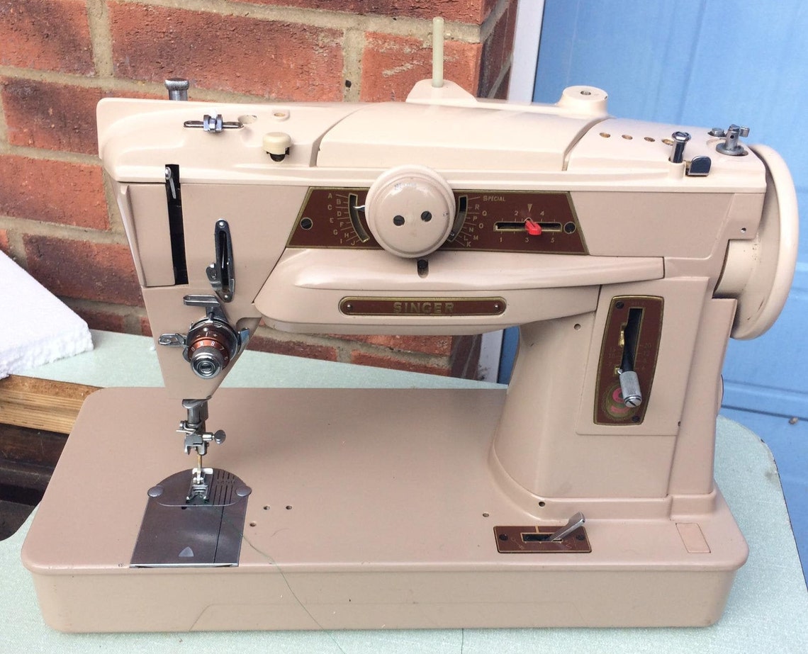 Singer 401 semi industrial multi Decorative stitch sewing | Etsy