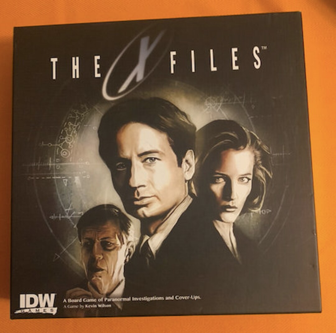 IDW Games - the X-files Board Game - Etsy
