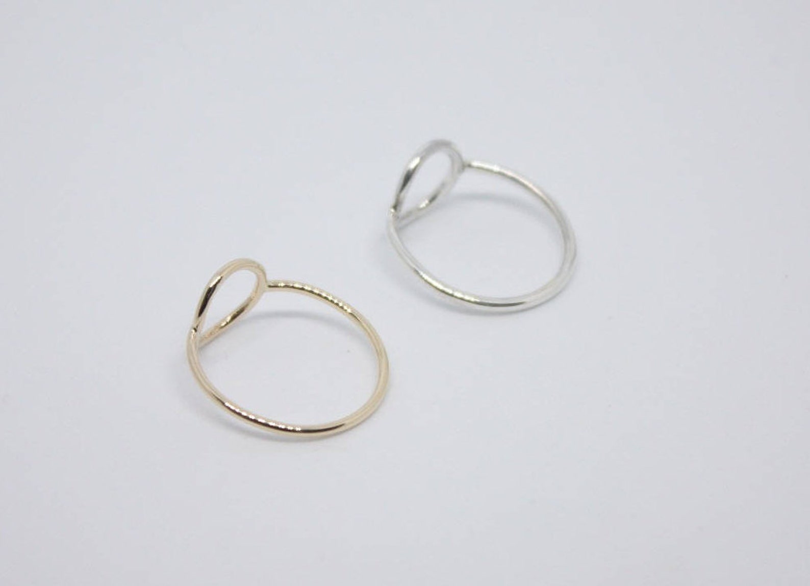 9k Solid Gold Circle Ring . Karma Ring . Minimalist Disc Rings | Etsy