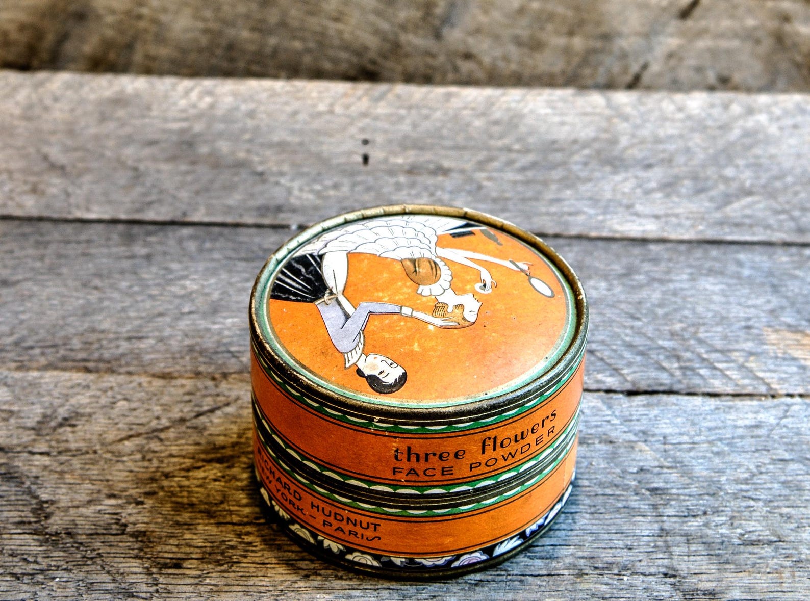 Three Flower Face Powder Box - Etsy