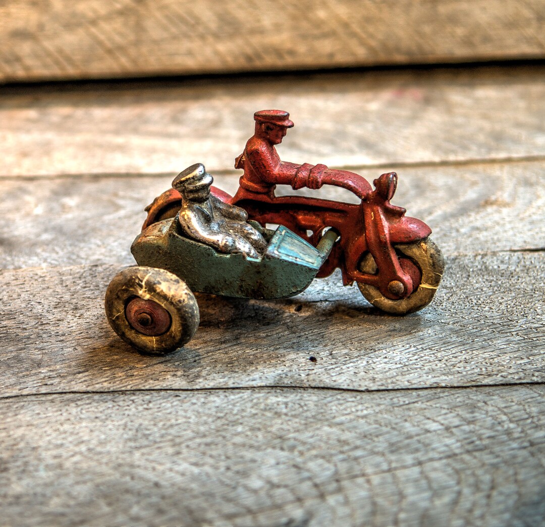 Hubley Cop on a Motorcycle With Sidecar - Etsy