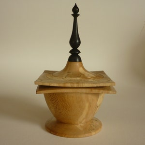 Finial Box. Handmade in London Plane With Blackwood Finial - Etsy