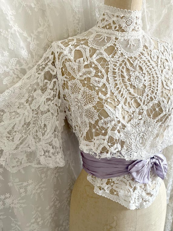 Antique White Battenburg Lace Angel Sleeve Blouse Ant… - Gem