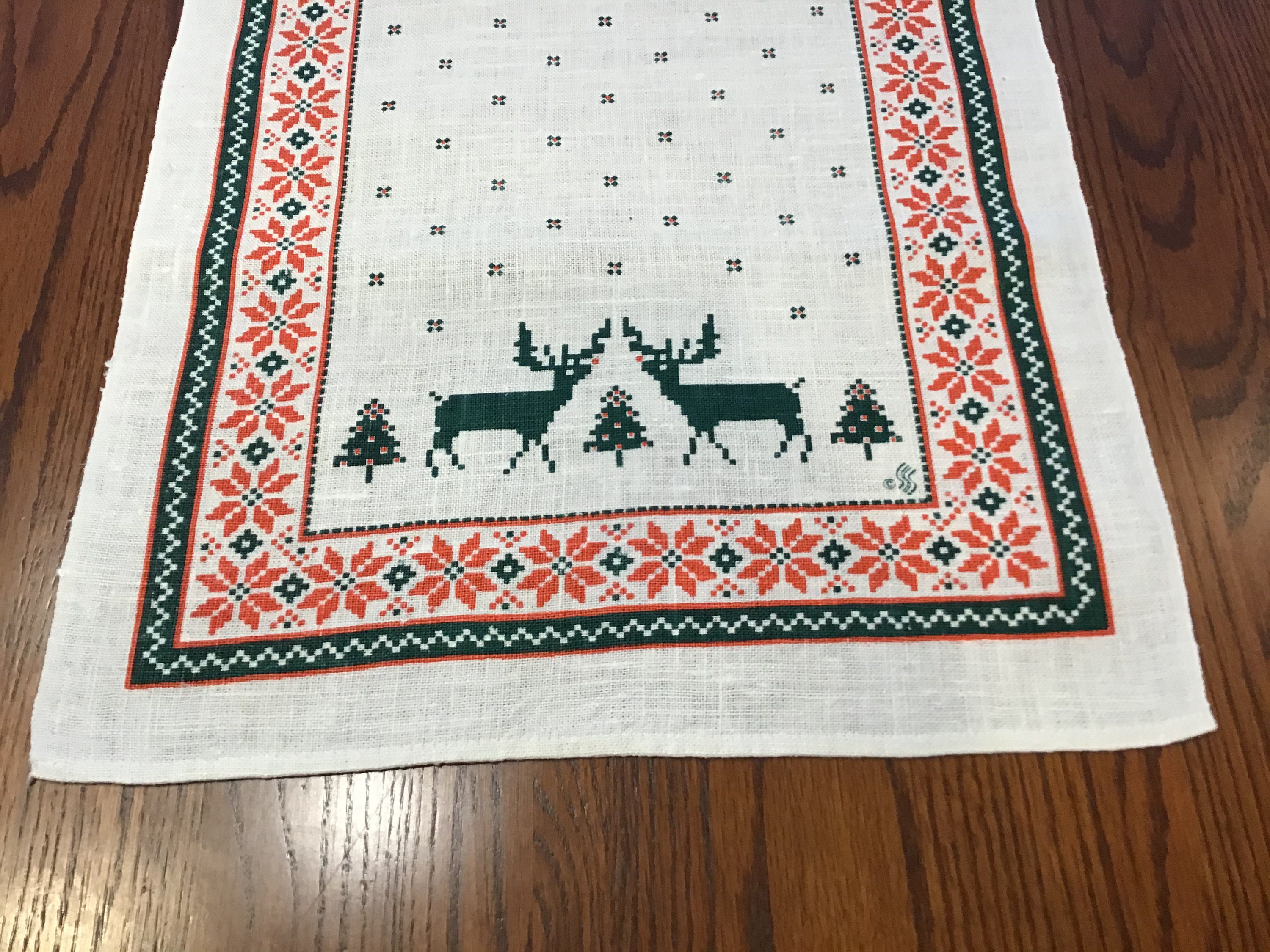 Christmas Table Scarf Table Runner | Etsy