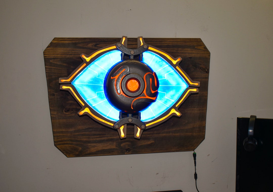 Illuminated Ancient Shield, Cosplay or Wall Decor - Etsy