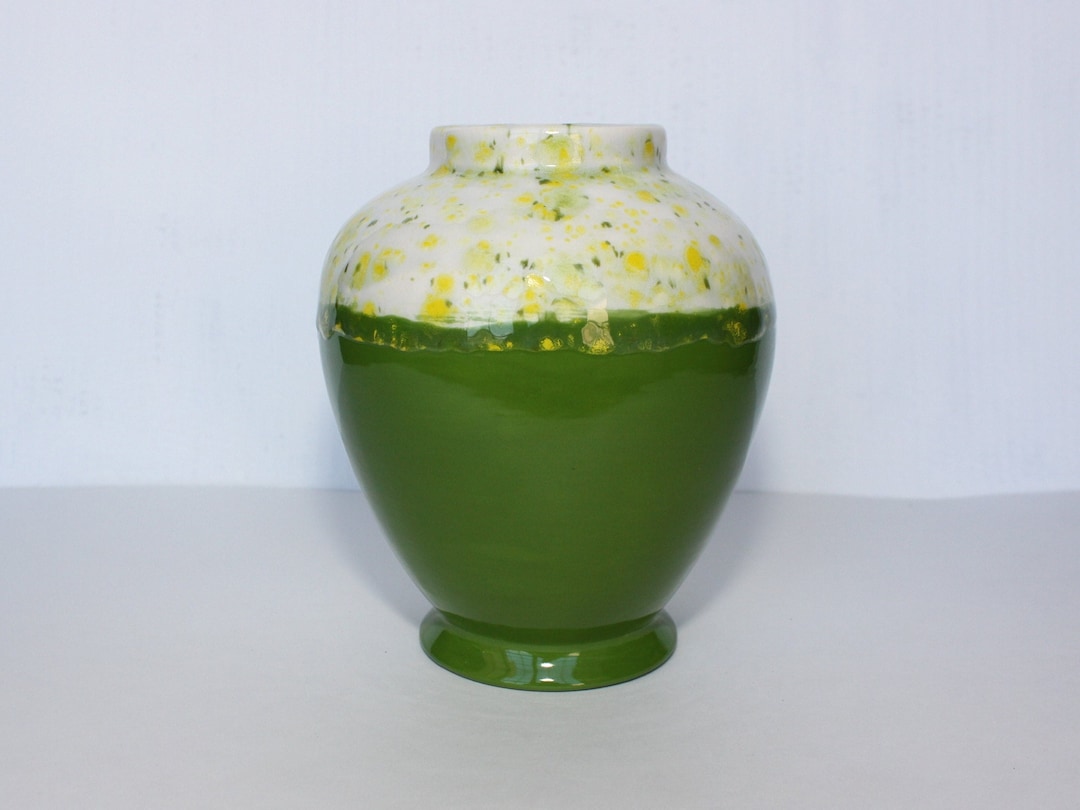 Green Ceramic Round Vase - Small Green Ceramic Pottery, Round Green Pot ...