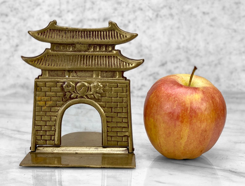 Mid-century Hollywood Regency Brass Chinese Pagoda Bookends - Etsy