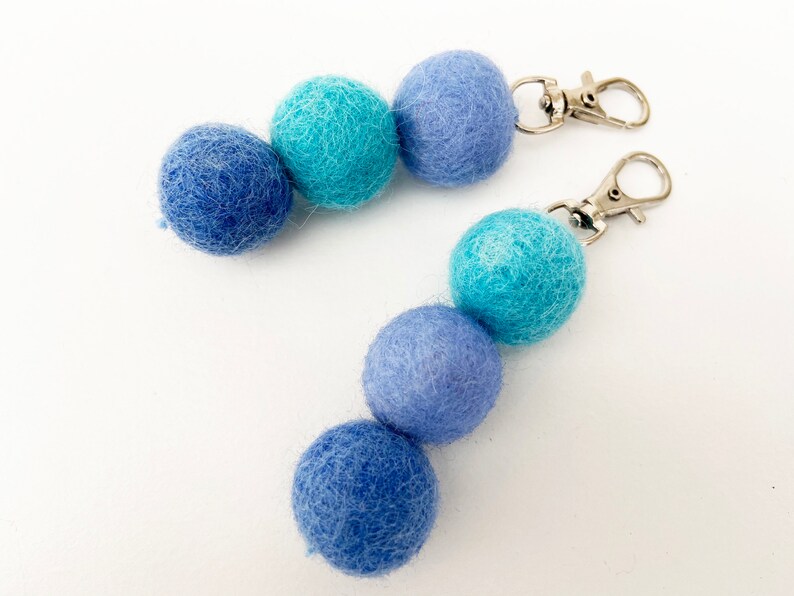 Pom Pom Keyring - Etsy