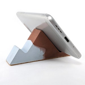 Cell Phone Stand Made of Concrete, Bicolor Mountain Shaped Cellphone ...