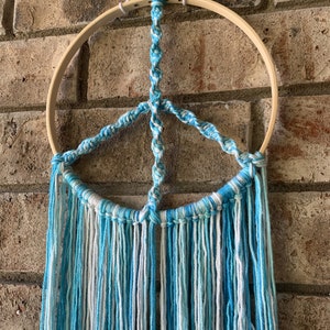 Macrame Peace Sign Wall Hanging/boho Wall Hanging - Etsy