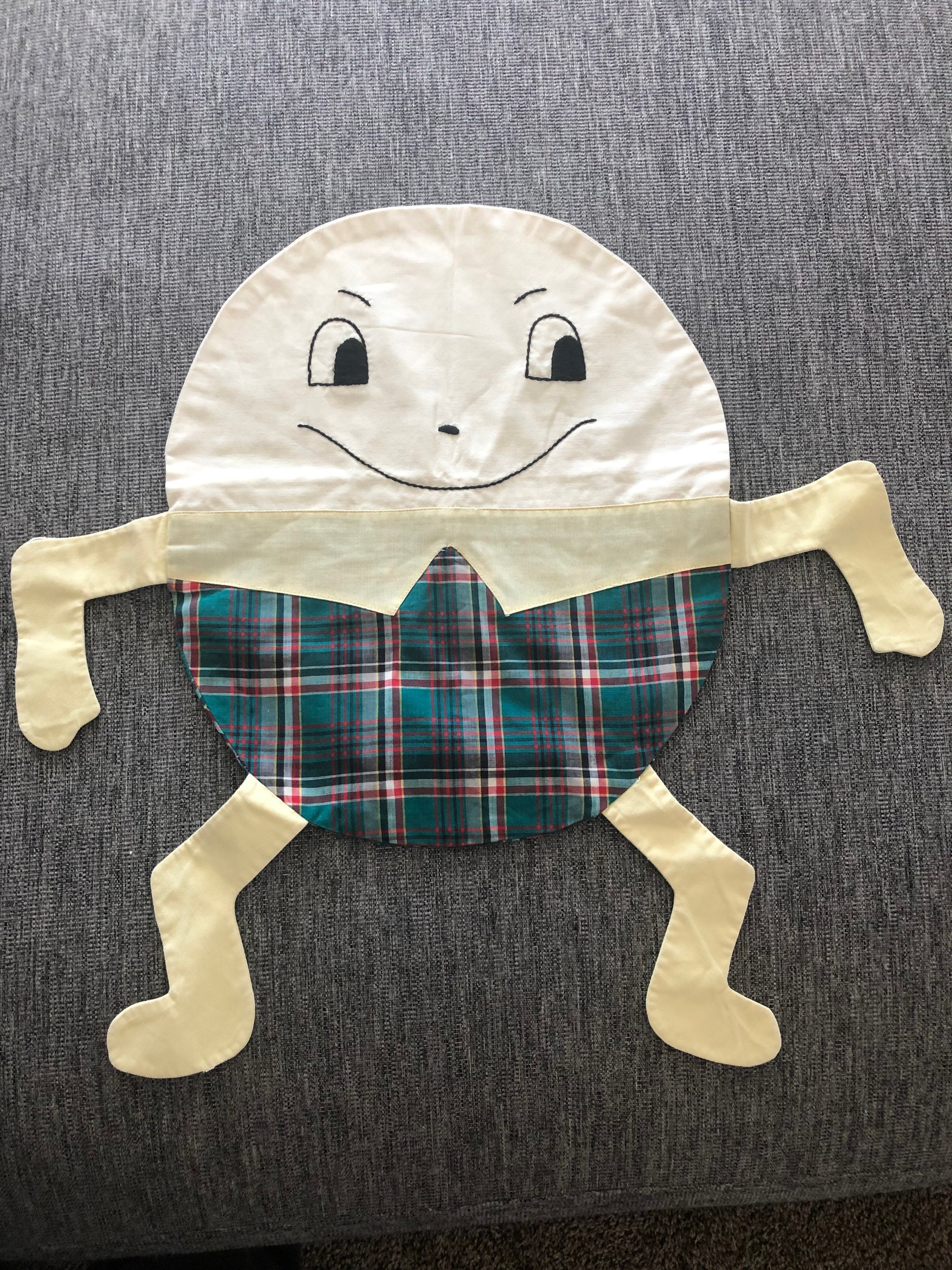 Vintage Humpty Dumpty - Pillows- Embroidered Humpty Dumpty- - Etsy