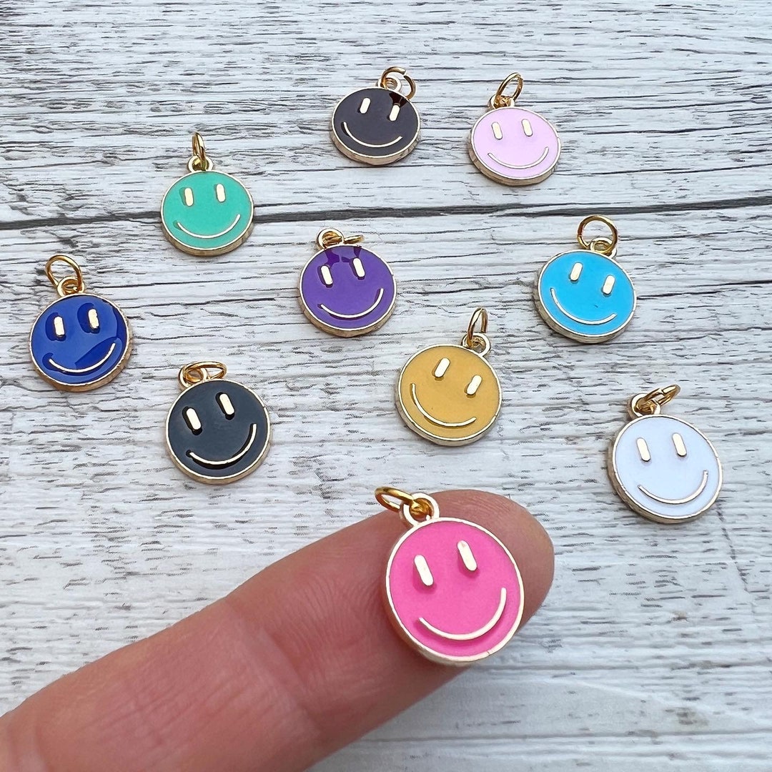 10 Smiley Face Charms Gold Enamel Loop Happy Face Jewelry Material ...
