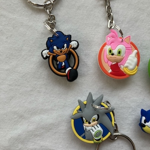 Sonic the Hedgehog Keyrings/keychains | Cartoon Cute Emo Kids Goth Fun ...