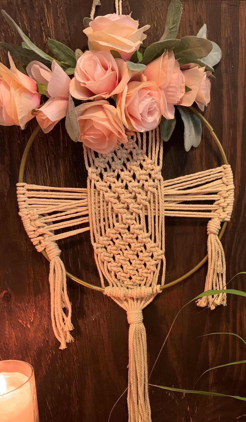 Hoop Yarn Wall Hanging, Macrame Floral Hoop, Floral Wreath for Nursery ...