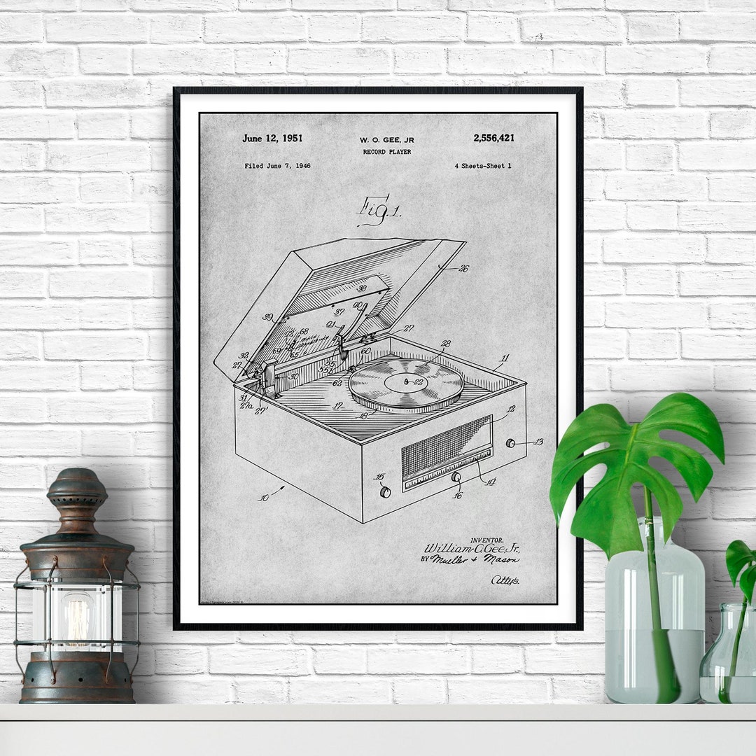 Gifts for Musicians - 1946 Record Player - Patent Print - Turntable ...