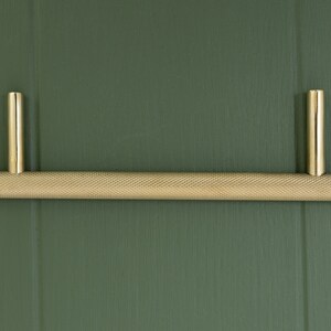 Solid Brass Knurled Pull Handles & Knobs | Kitchen Handles | Bedroom Furniture - Polished Brass ...
