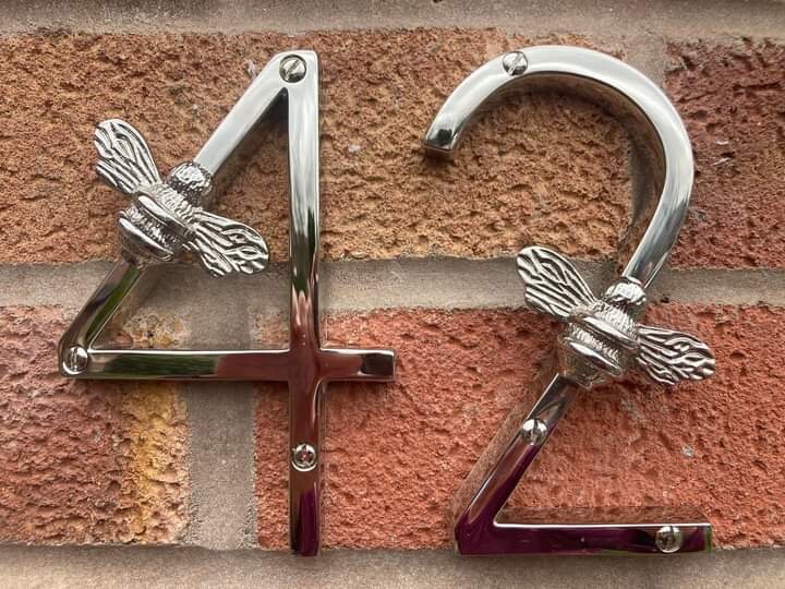 Brass Bee House Number Sign 5 Inch (13 Cm) Modern Door Numbers Signage ...
