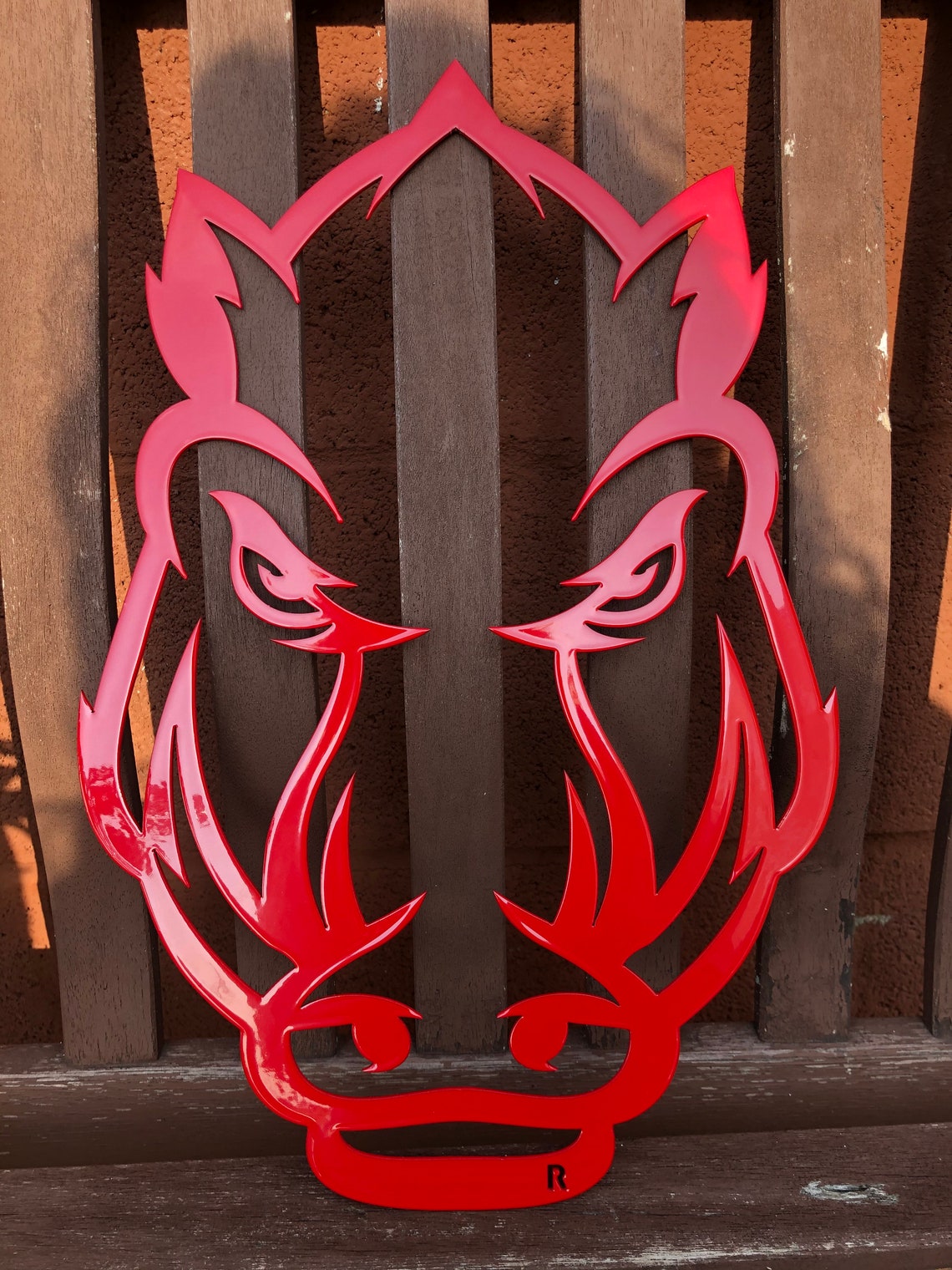 Front Facing Razorback Wall Art - Etsy