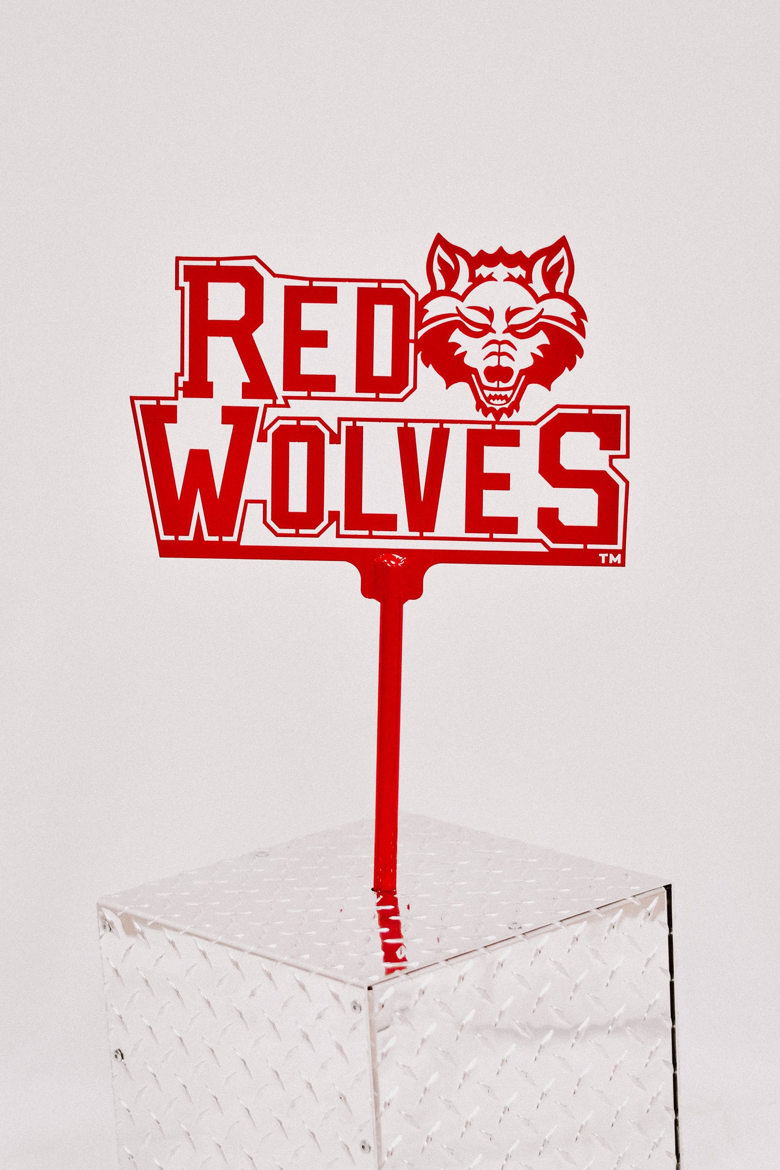 Red Wolves Yard Sign - Etsy