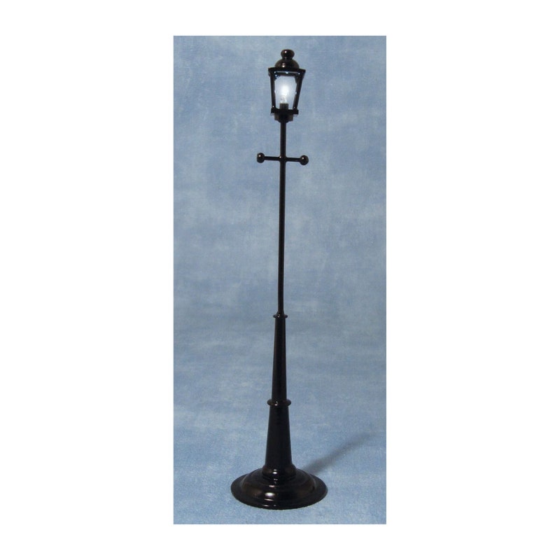 1:6 Lamp Post - Etsy UK