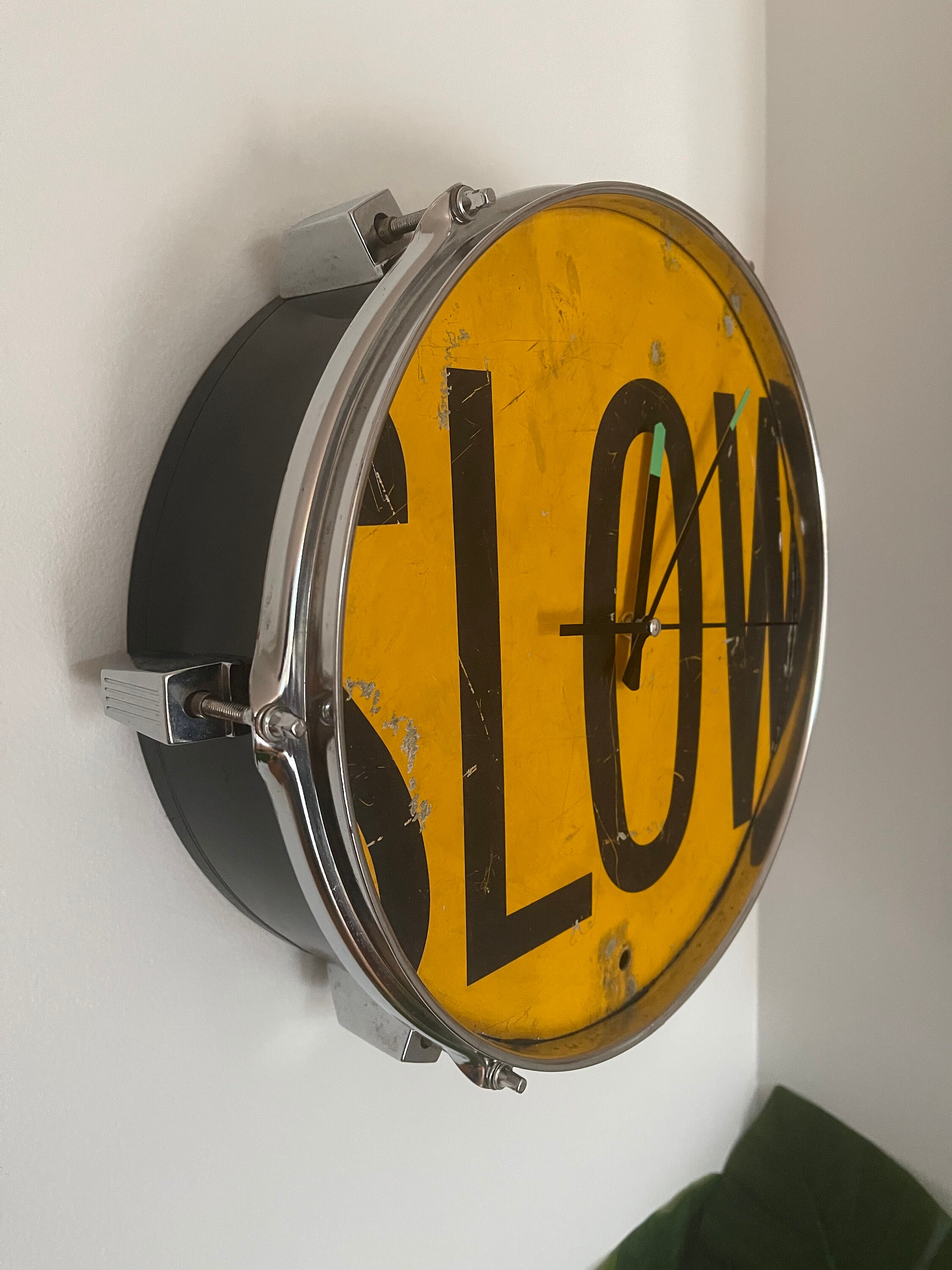Upcycled Drum Clock: Recycled Street Signs and Drums - Etsy