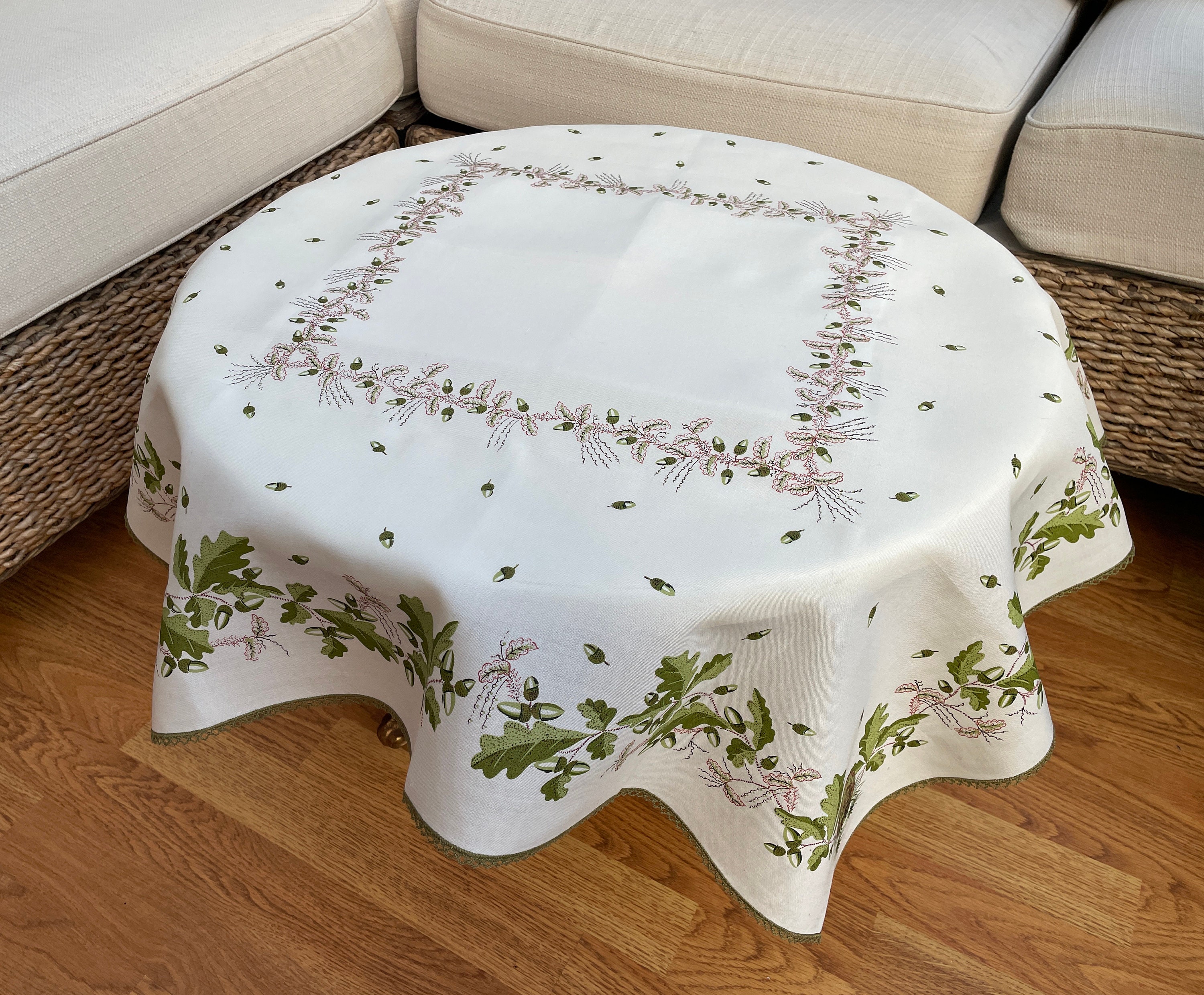 Vintage Table Linen Set, Acorn and Pinecone Tablecloth & 6 Napkins ...