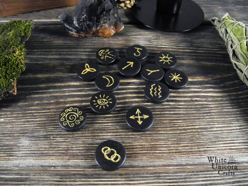 Wiccan witches rune set Black rune stones 13 wiccan runes set | Etsy