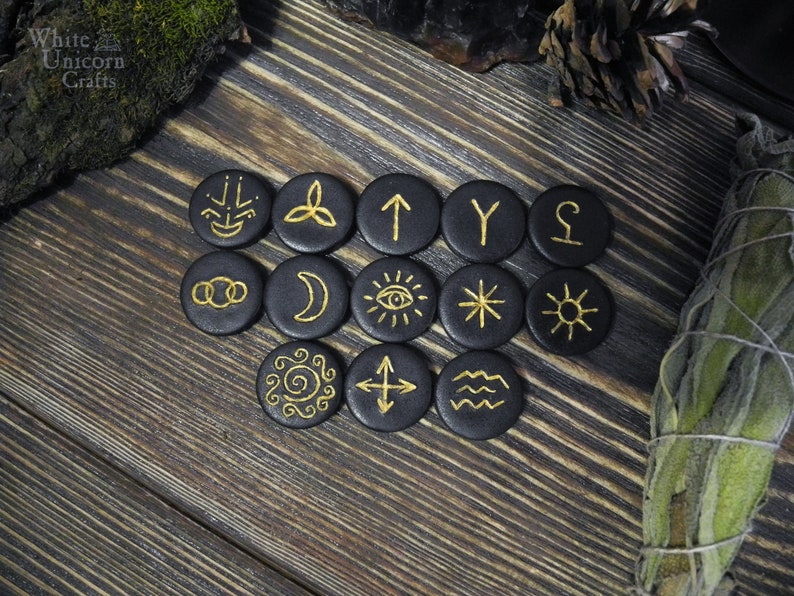 Wiccan witches rune set Black rune stones 13 wiccan runes set | Etsy