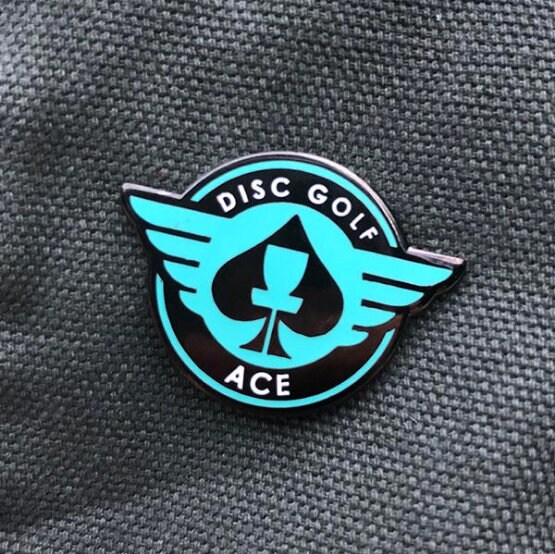ACE Disc Golf Pin™ - High Quality Hard Enamel Pin - Disc Golf Christmas ...