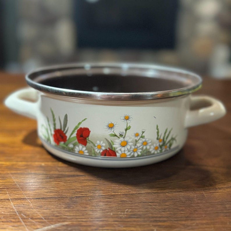 Vintage Enamel Pot Dutch Oven Red Poppies Daisies With Handles 7" - Etsy