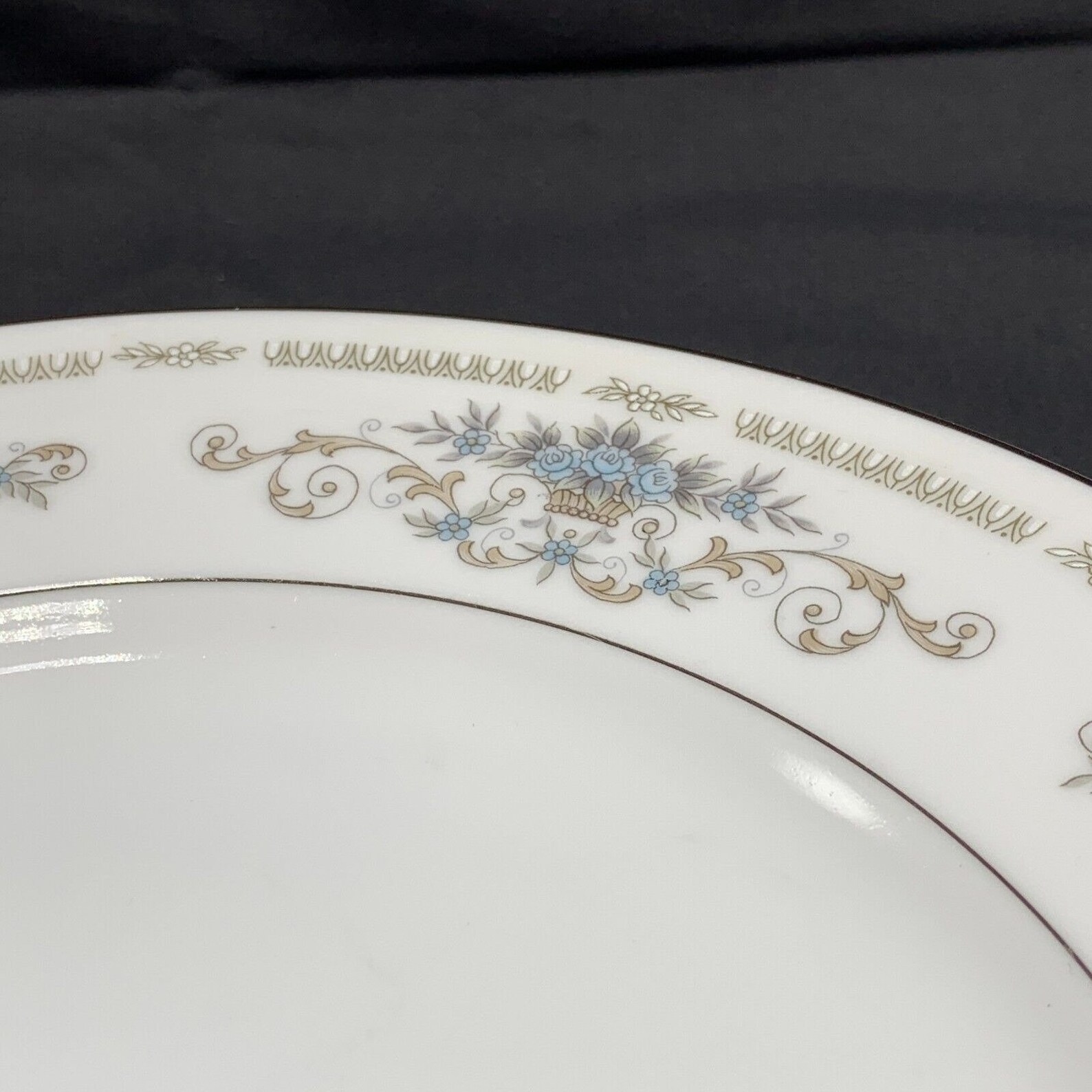 Wade Diane Dinner Plates Fine Porcelain China 10 Inches Set of 4 Made ...
