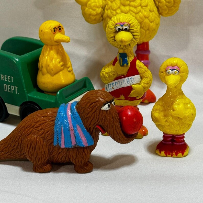 Vintage Applause Sesame Street Big Bird Figures Airplane Sanitation ...