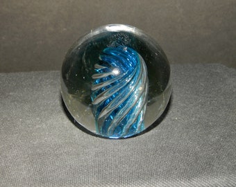 Blenko Paperweight - Etsy