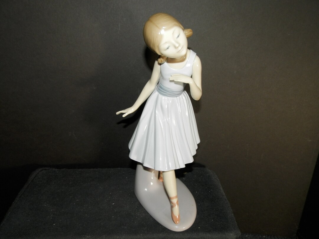 Lladro Ballet Dancer Figurine - Etsy