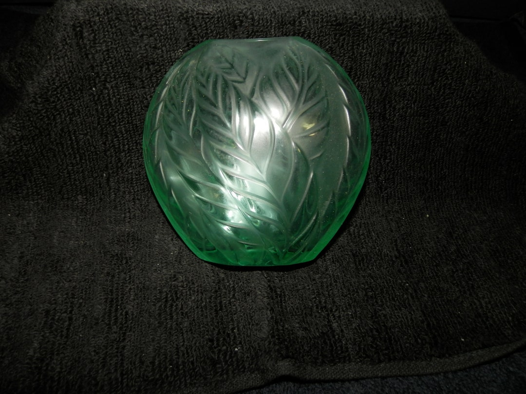 Green Lalique Crystal Filicaria Fern Vase Signed - Etsy