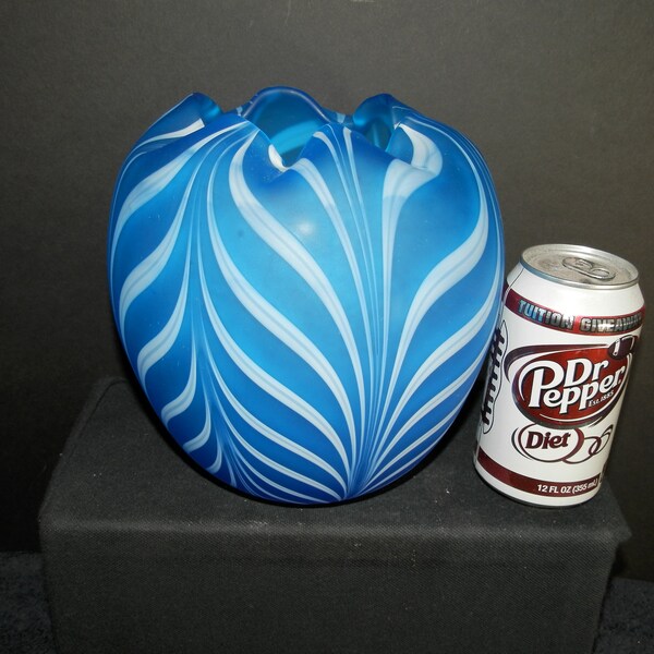 Fenton Dave Fetty Vase - Etsy