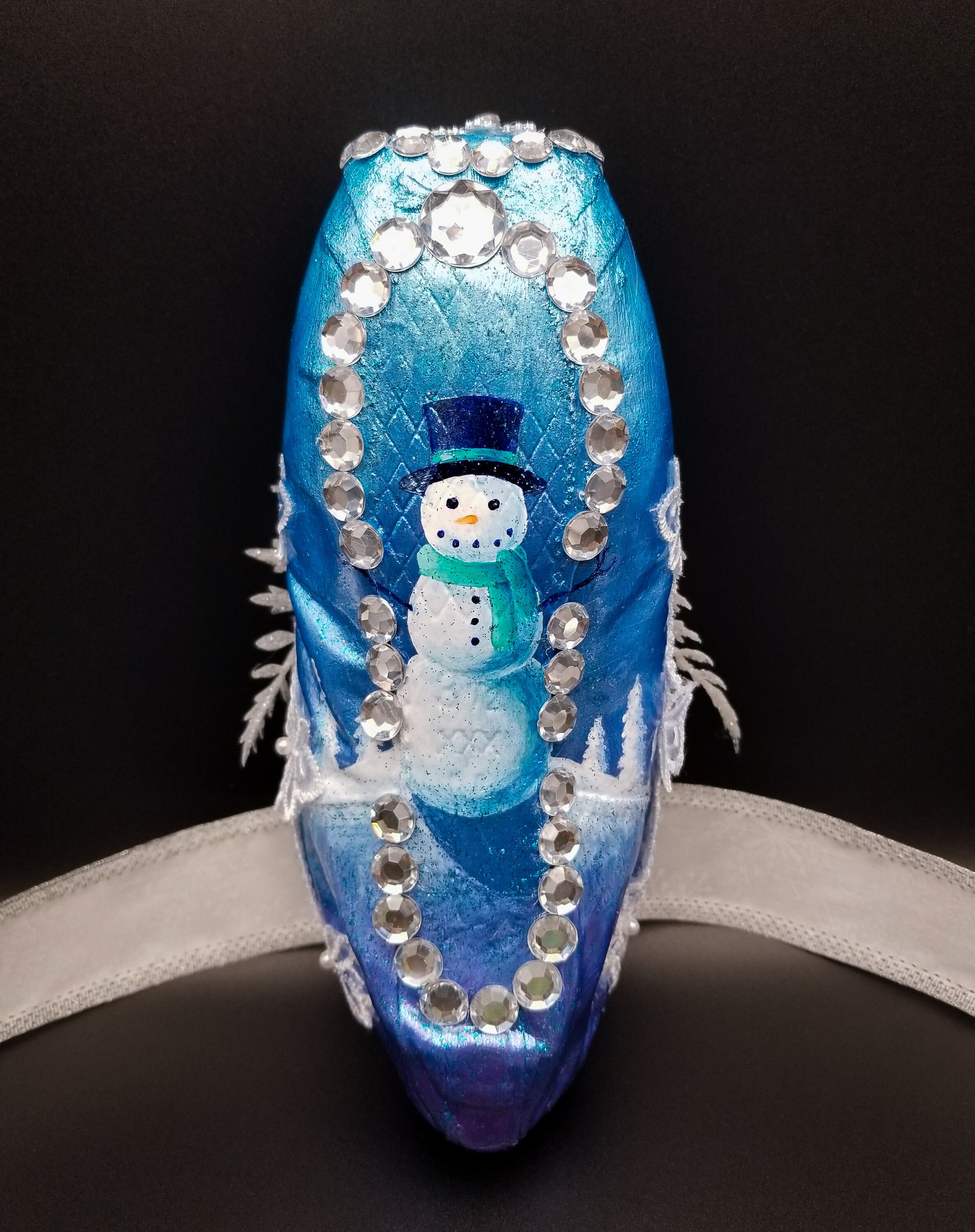 Frosty the Snowman - Hand Painted and Decorated Pointe Shoe - Etsy